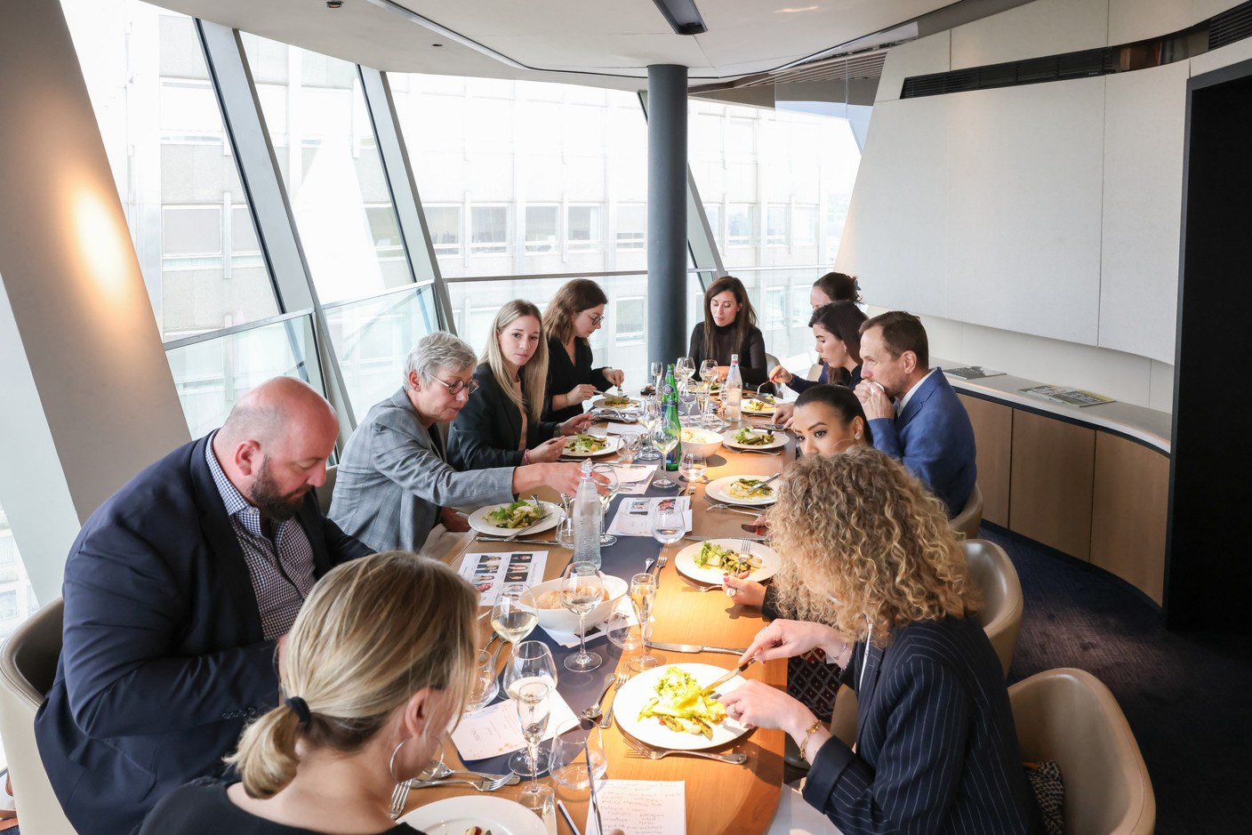 HR professionals meet for networking lunch at SixSeven | Delano News