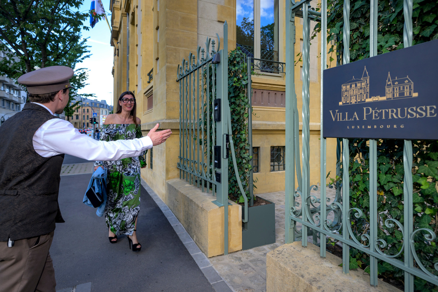 À la Villa Pétrusse, Purple Table organise une garden party d’été ...