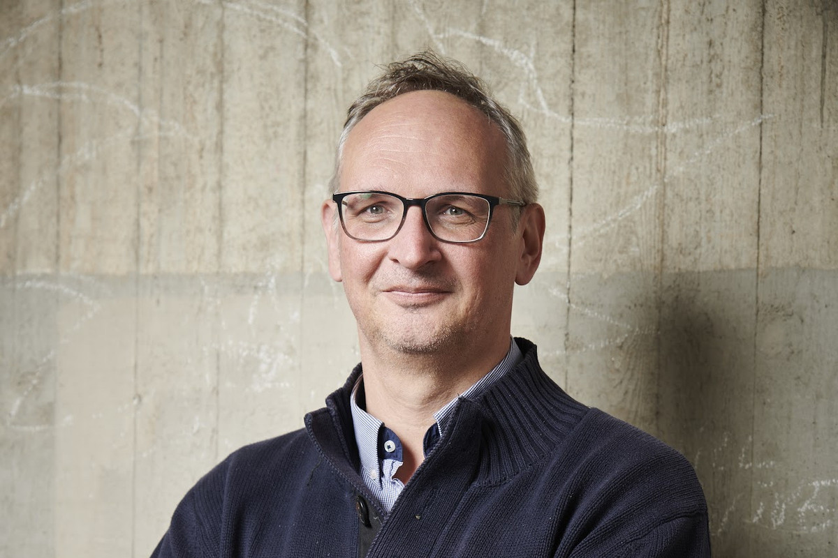 Bernard Candelon: “Some countries benefit from the war” | Delano News