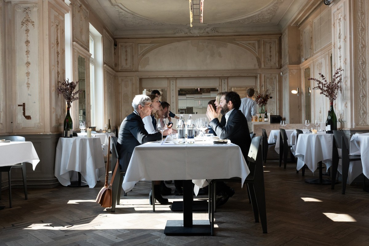 Business, art and gastronomy: an inspiring TGIF leadership lunch ...