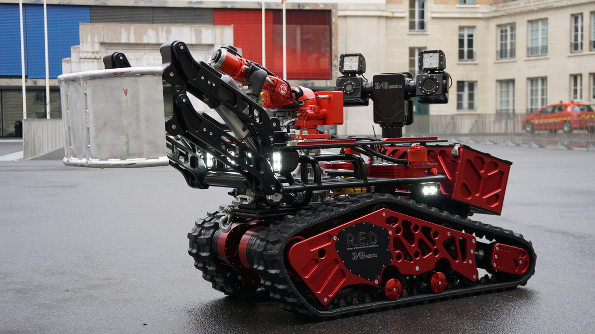 Colossus, l’héroïque robot-pompier à Notre-Dame | Paperjam News