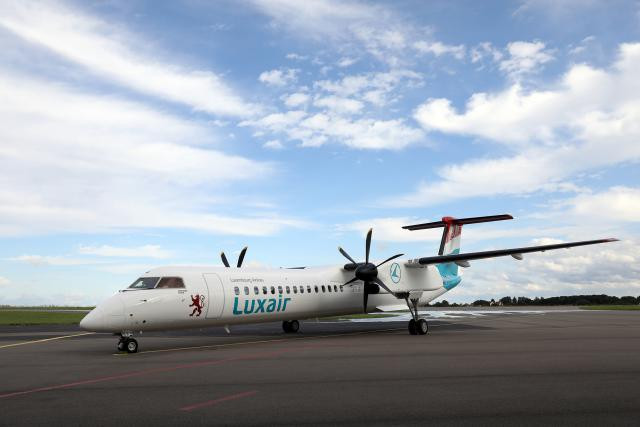 Luxair renforce sa flotte avec un 11e Bombardier Q400 | Paperjam News