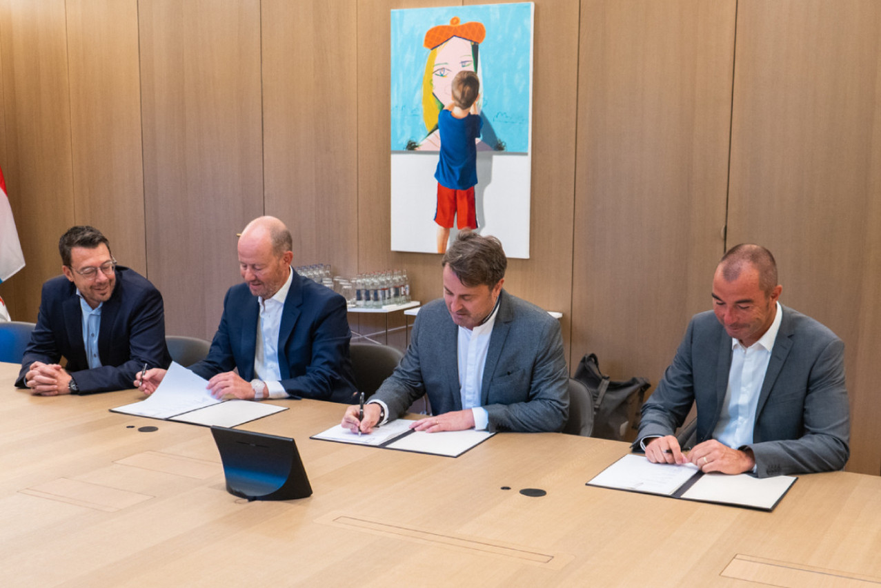 La convention entre l’État, CLT-UFA et RTL Group est signée | Paperjam News