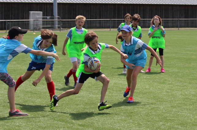 35 compete in youth touch rugby tourney | Delano News
