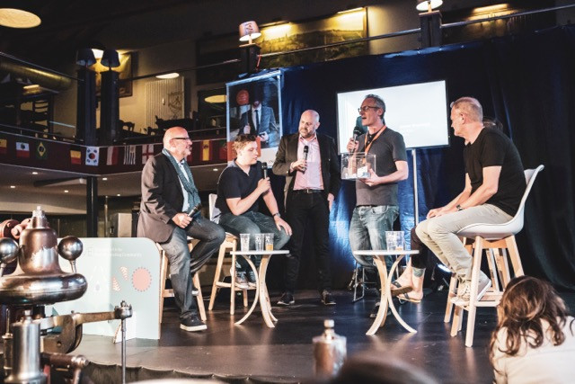 Delano Live: Lëtz get quizzacle | Delano News