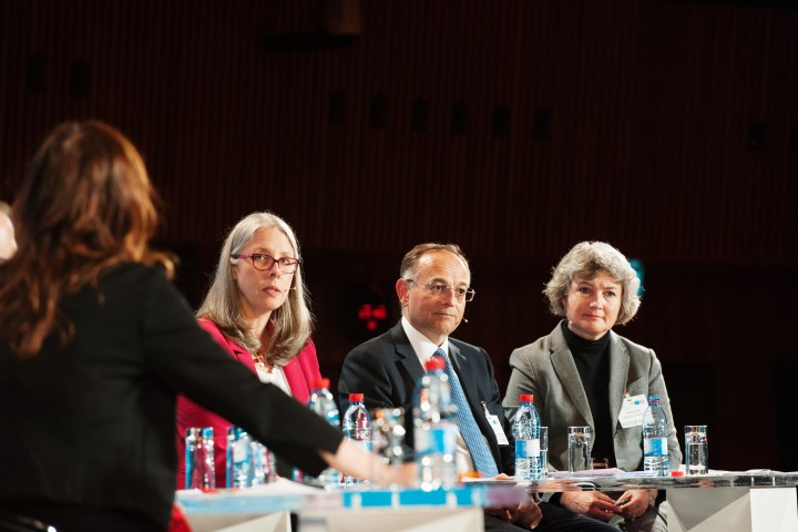 Don’t panic, talk: Gramegna | Paperjam English News