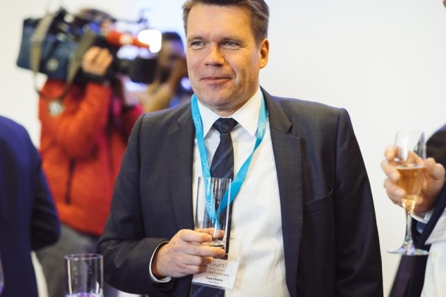 Lofty fintech vision | Delano News