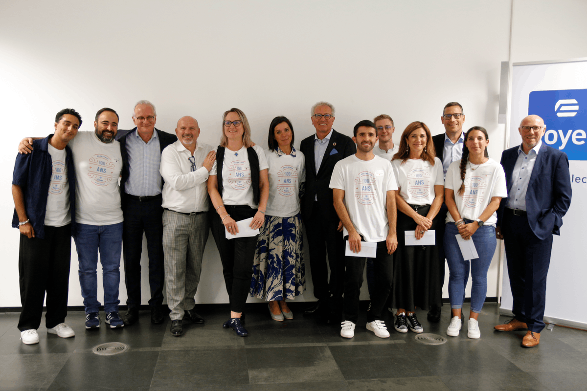 Foyer “100 years Hackathon” with the House of Startups | Delano News