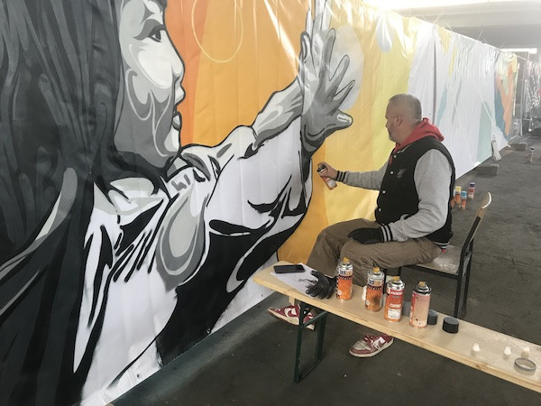 Des graffitis pour les chantiers à la Cloche d’Or | Paperjam News