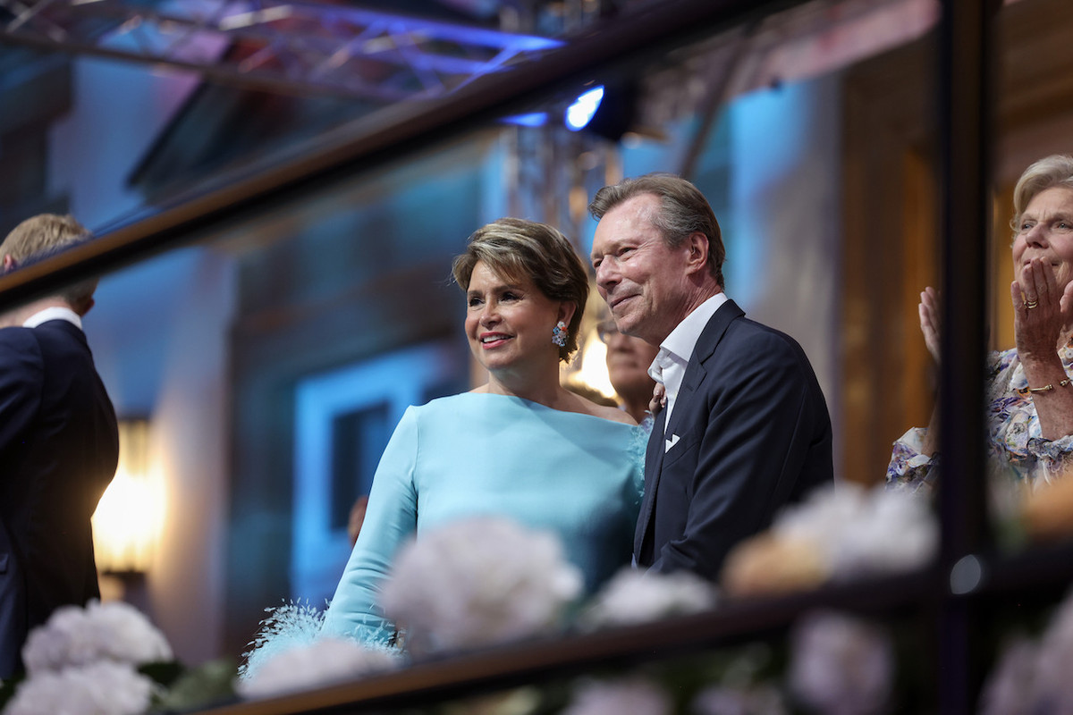 In photos: 25 years of reign, a big star and a huge cake | Paperjam ...