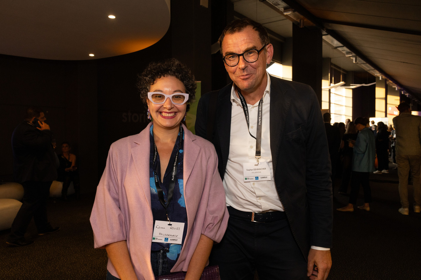 In photos: expat rockstars share their stories (2/2) | Delano News