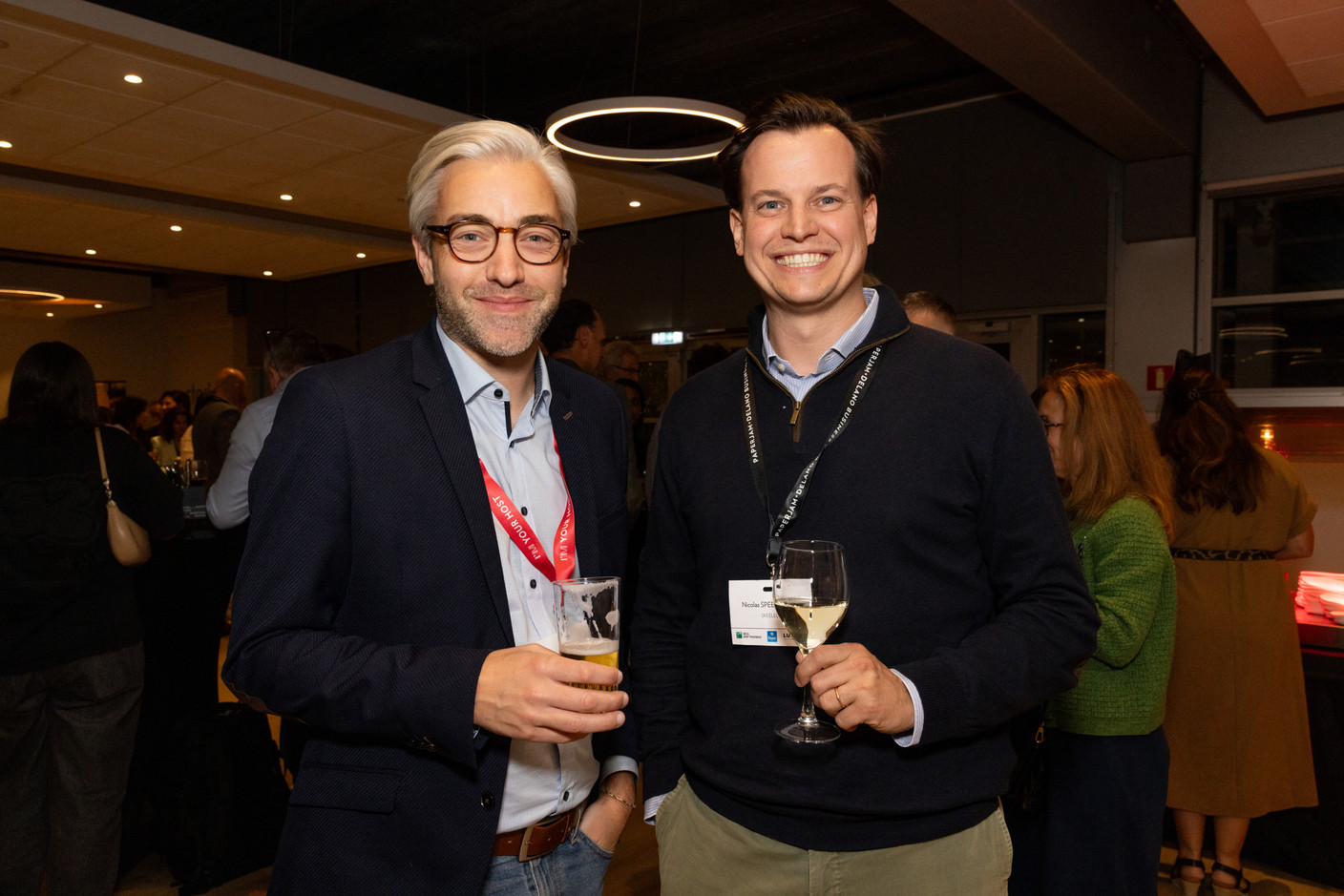 In photos: expat rockstars share their stories (2/2) | Delano News