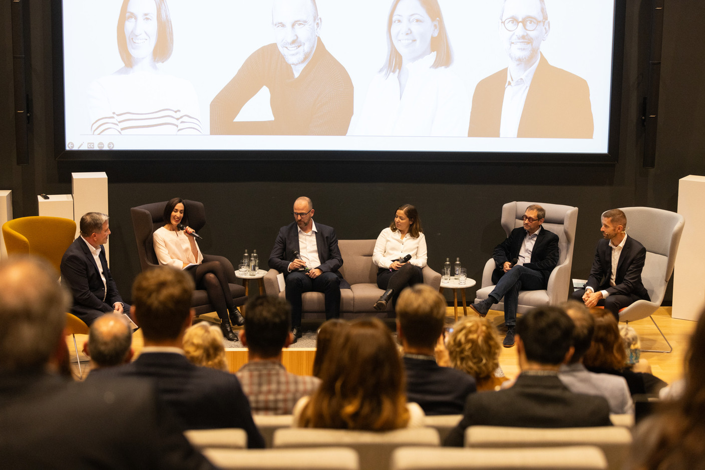 In photos: greentransition, between commitment and transparency ...