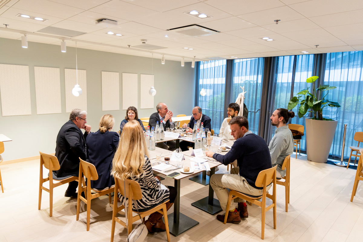 In photos: TGIF lunch for entrepreneurs | Paperjam English News