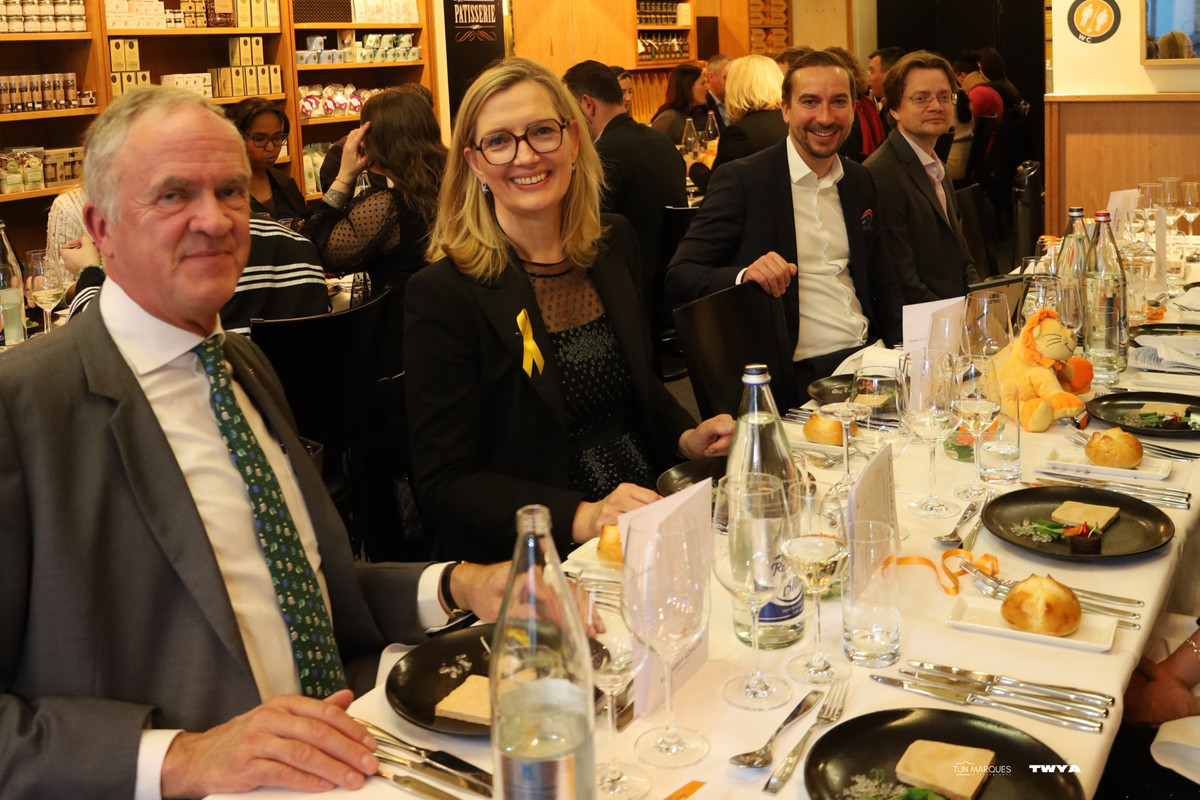 In photos: Kaempff-Kohler charity dinner for Kriibskrank Kanner ...