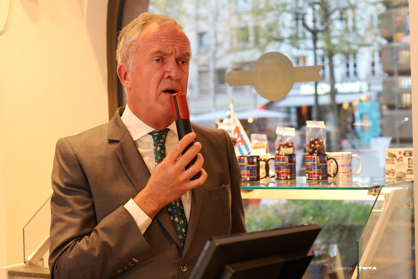 In photos: Kaempff-Kohler charity dinner for Kriibskrank Kanner ...
