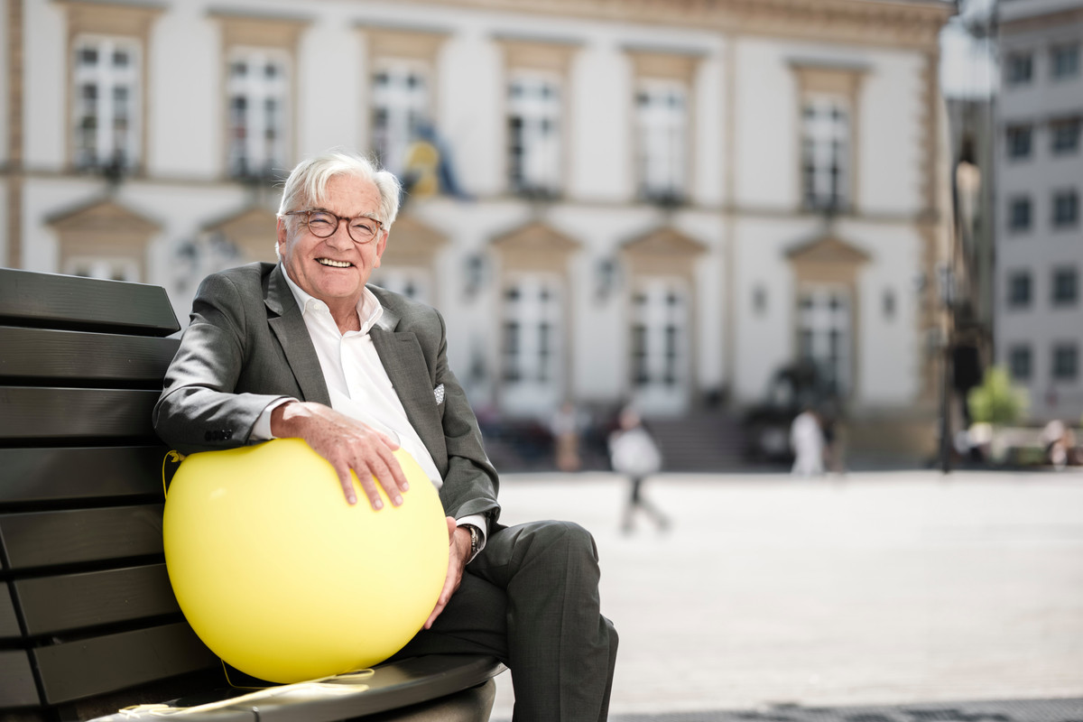 Laurent Mosar: “An open and innovative economic laboratory” | Paperjam ...