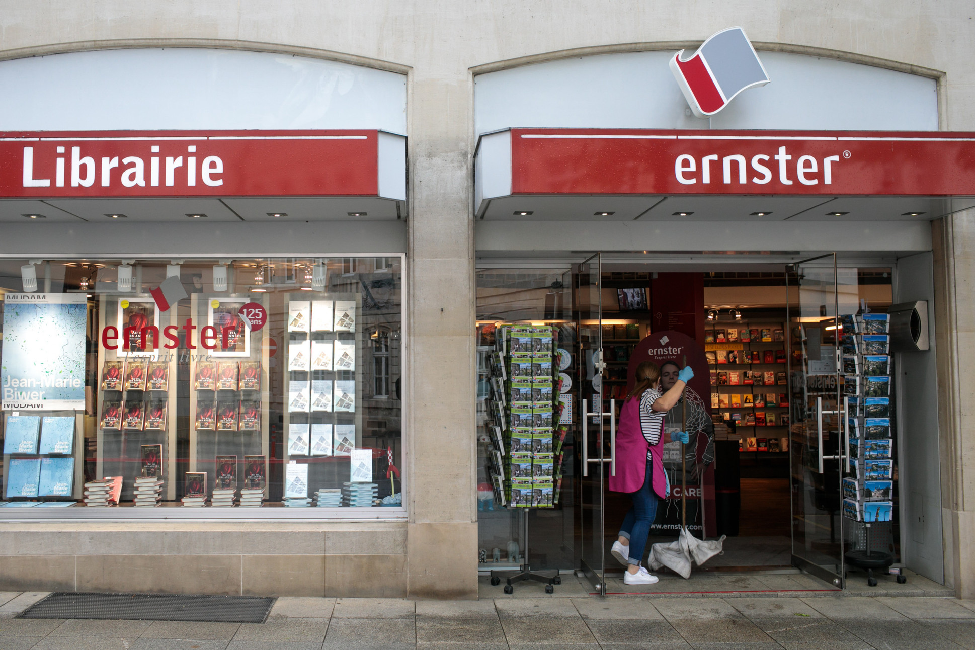 Le libraire Ernster reprend en douceur | Paperjam News