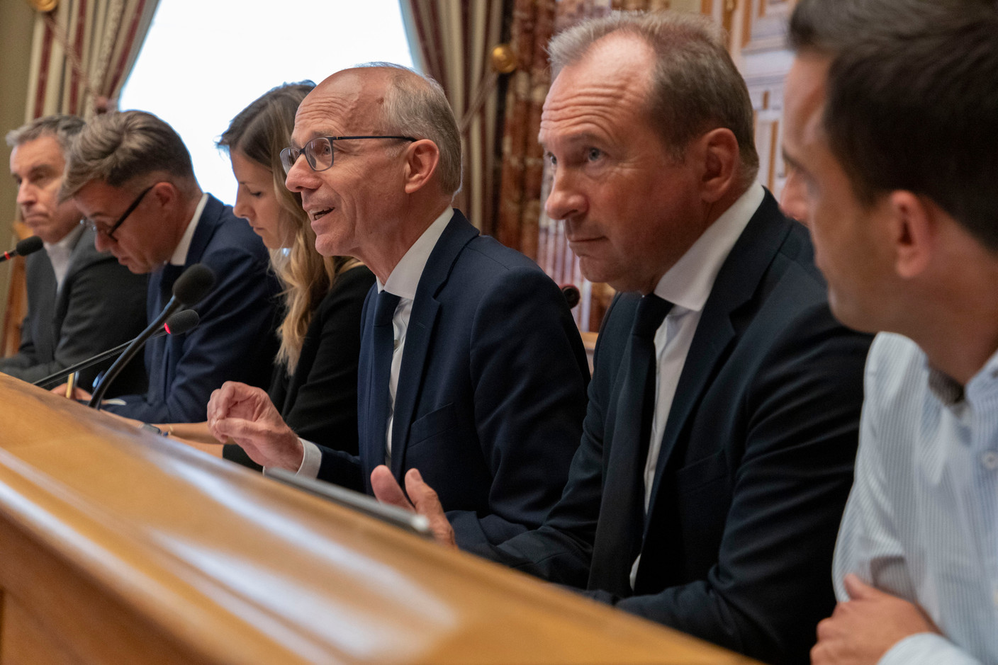 Luc Frieden: «Plus un euro à Caritas pour l’instant» | Paperjam News