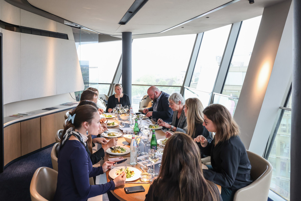 Networking Lunch 100% RH au SixSeven | Paperjam News