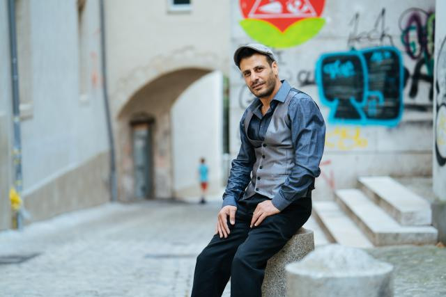 Hamoda, 1977, Damas, Syrie | Paperjam News