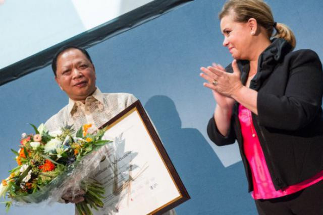 Microfinance : Aski récompensée, la Place grandie | Paperjam News