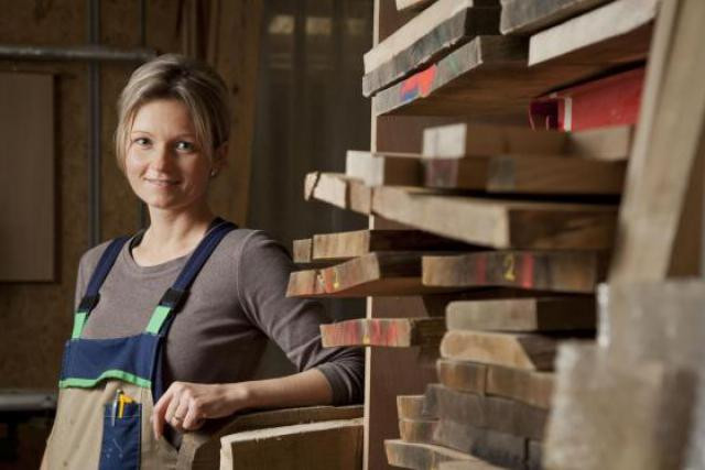 Tanja Hennen-Mayer : Une femme qui touche du bois | Paperjam News