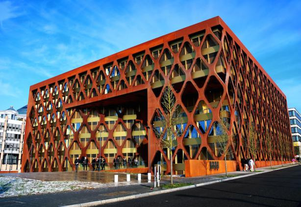 KPMG opens Kirchberg site | Delano News