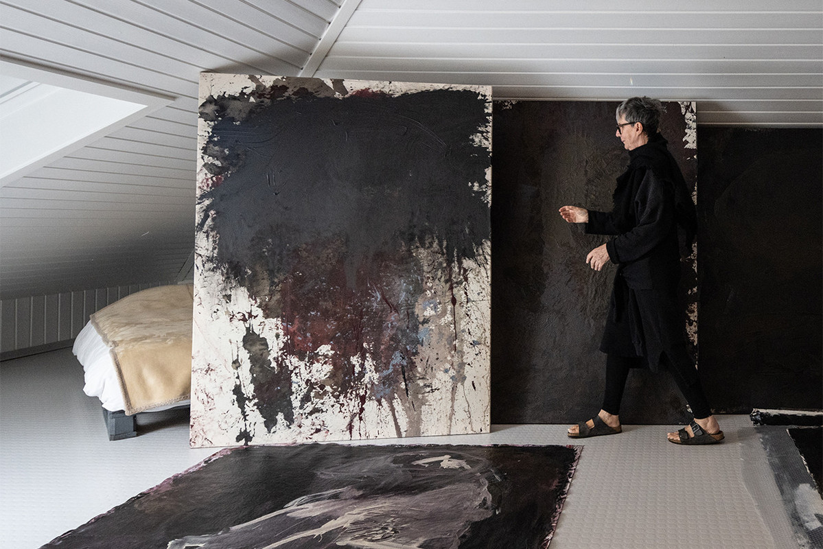 Noir essentiel chez Monique Becker | Paperjam News