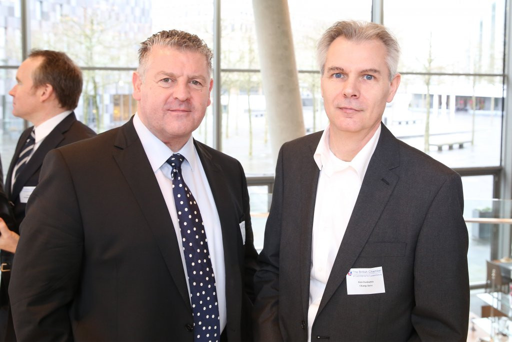 “I’m pro-European!” says Farage | Delano News