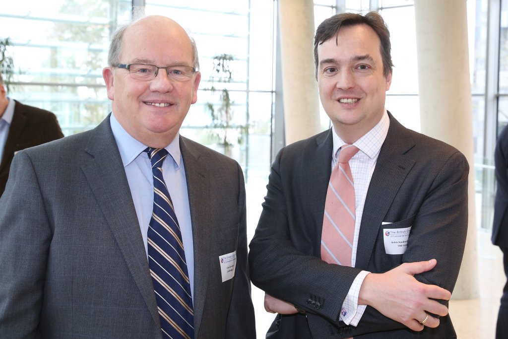 “I’m pro-European!” says Farage | Delano News