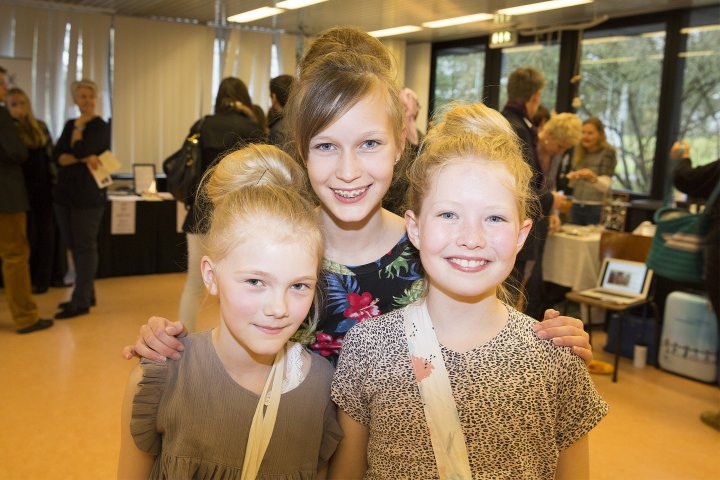 Nordic women rock--and they know it! | Delano News