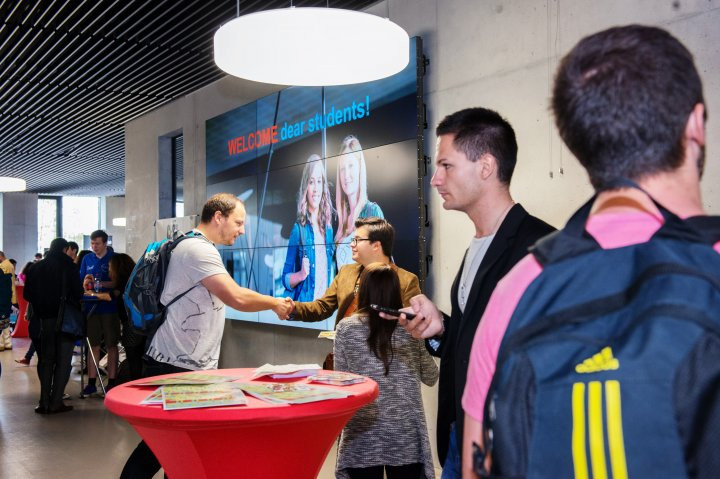 Belval campus debut | Delano News