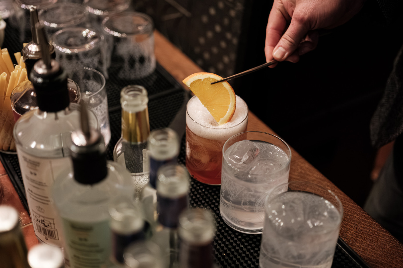 Paperjam Tasting: le gin luxembourgeois dans tous ses arômes | Paperjam ...