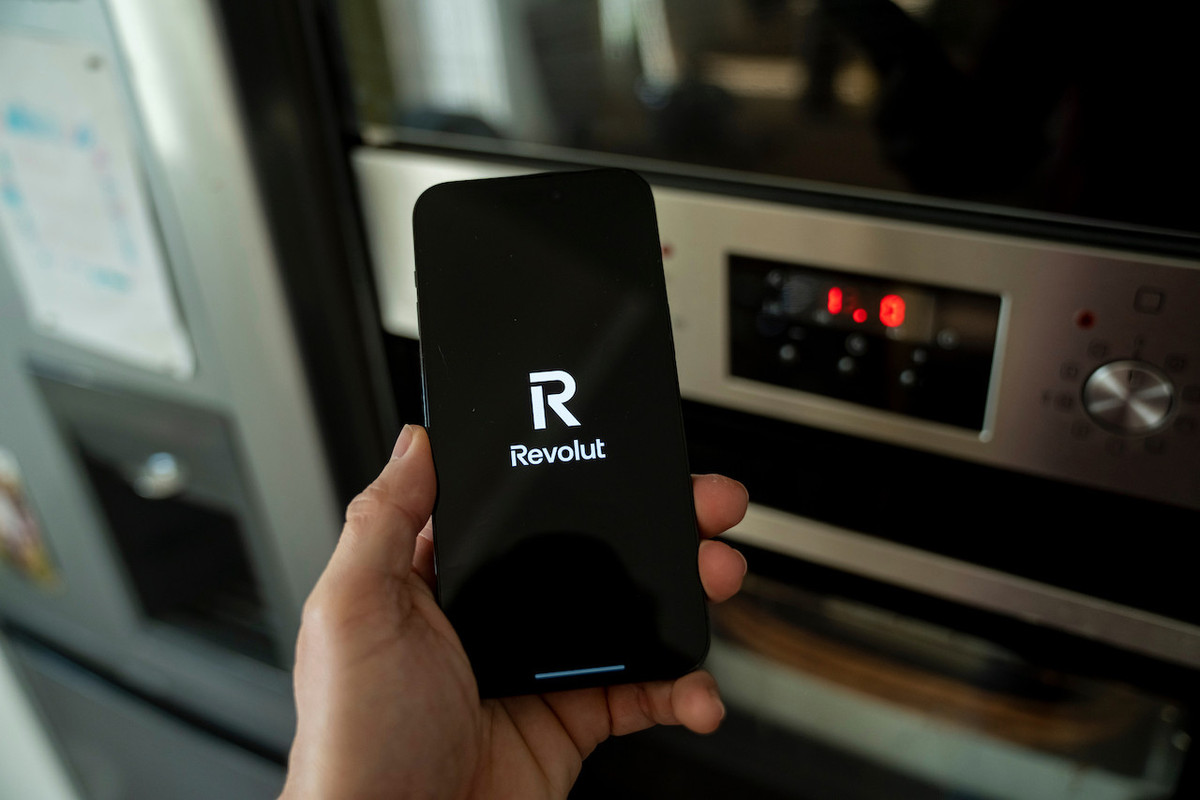 Revolut opens its second European headquarters… in Paris | Paperjam ...