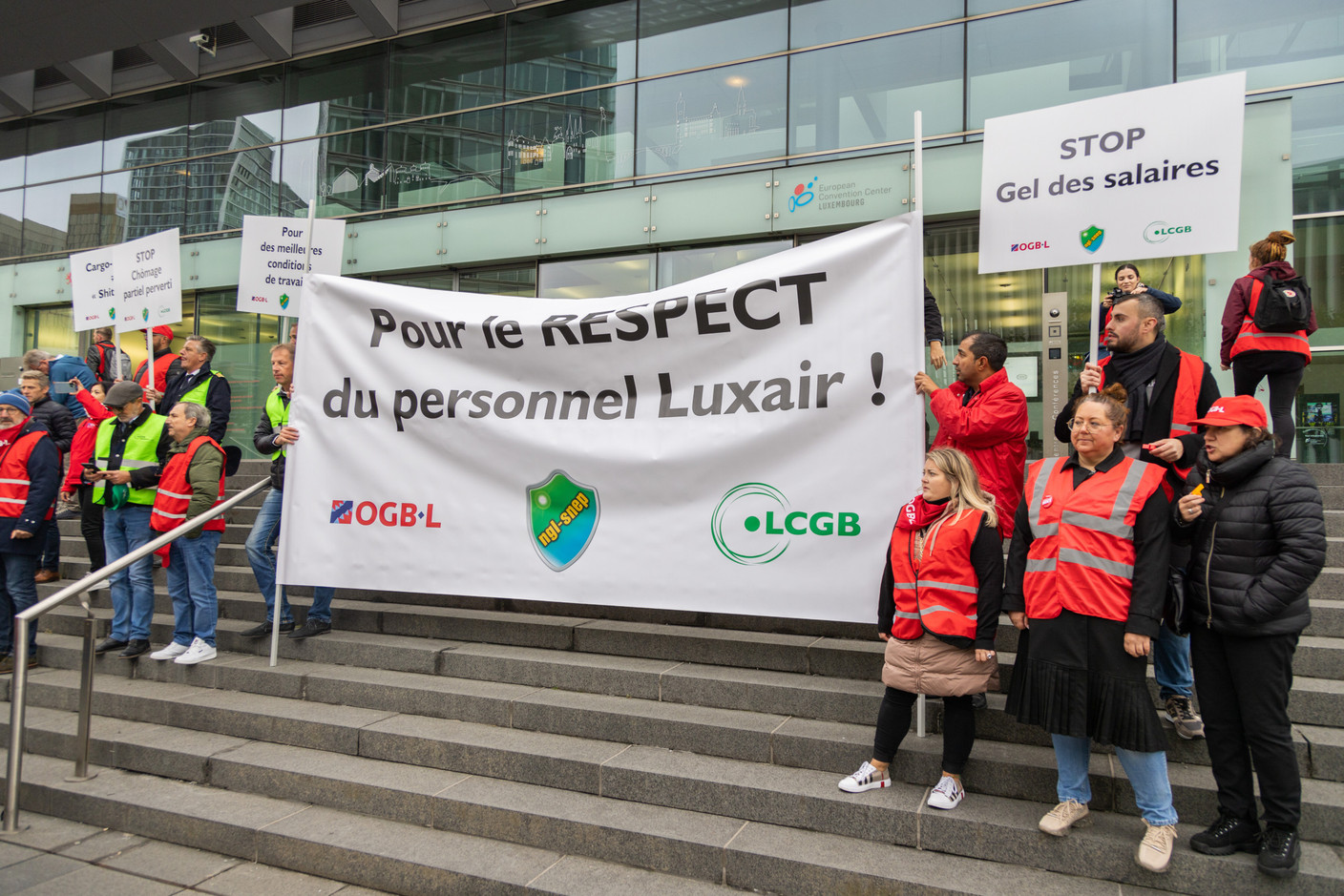 Les salariés de Luxair expriment leur «ras-le-bol» | Paperjam News