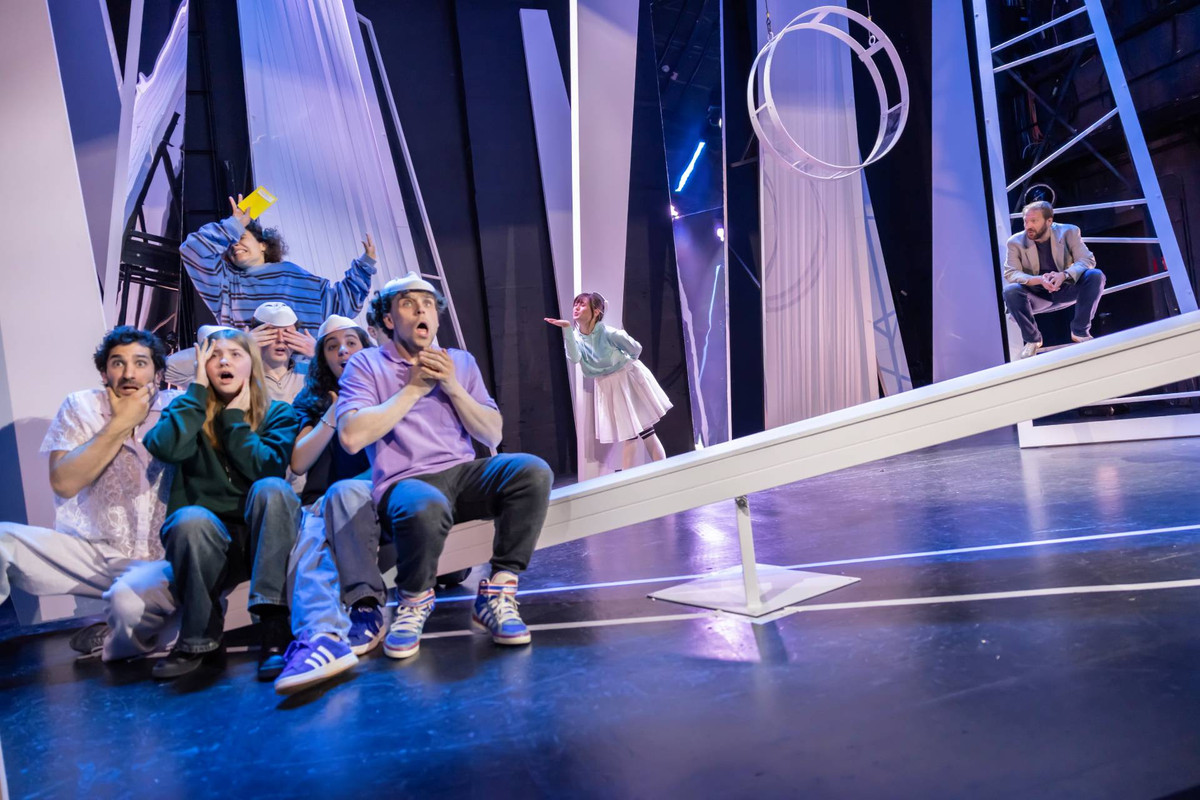 Spring Awakenings: discover Anne Simon’s new play | Paperjam English News