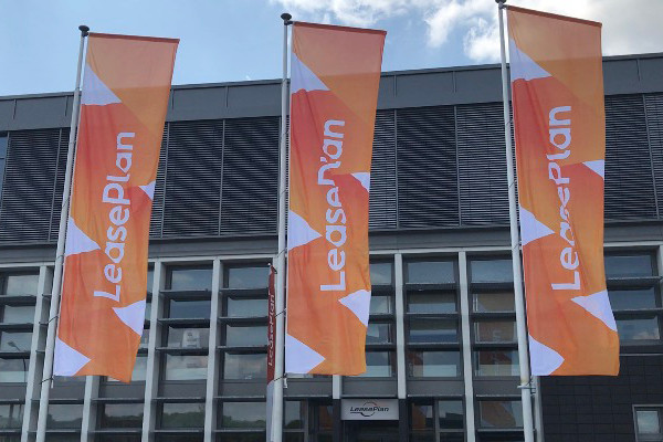 Stellantis, CACF sign LeasePlan takeover in Luxembourg | Paperjam ...