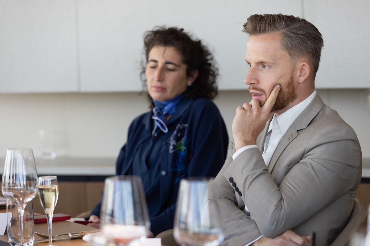 In photos: HR professionals meet for TGIF networking lunch | Delano News