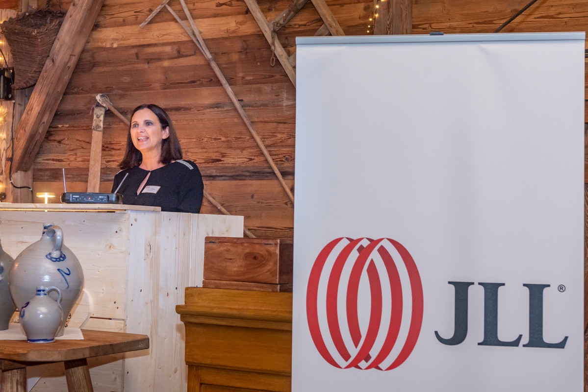 Winter Cocktail JLL – 13.12.2021 | Paperjam News
