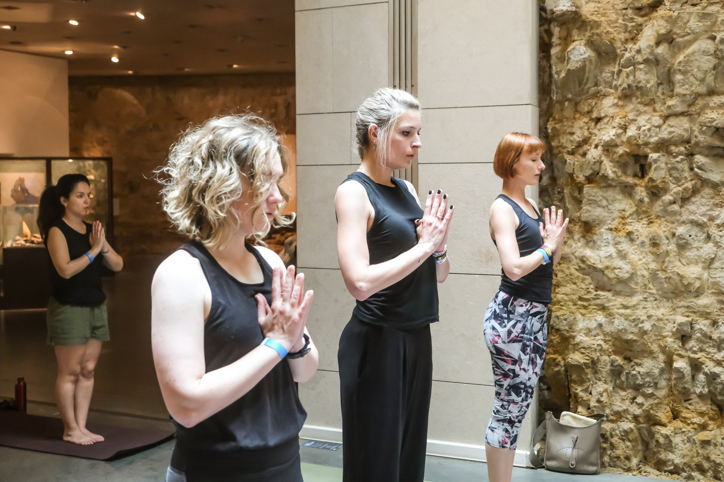 Yoga at lunchtime: taking a deep breath at the Nationalmusée | Paperjam ...