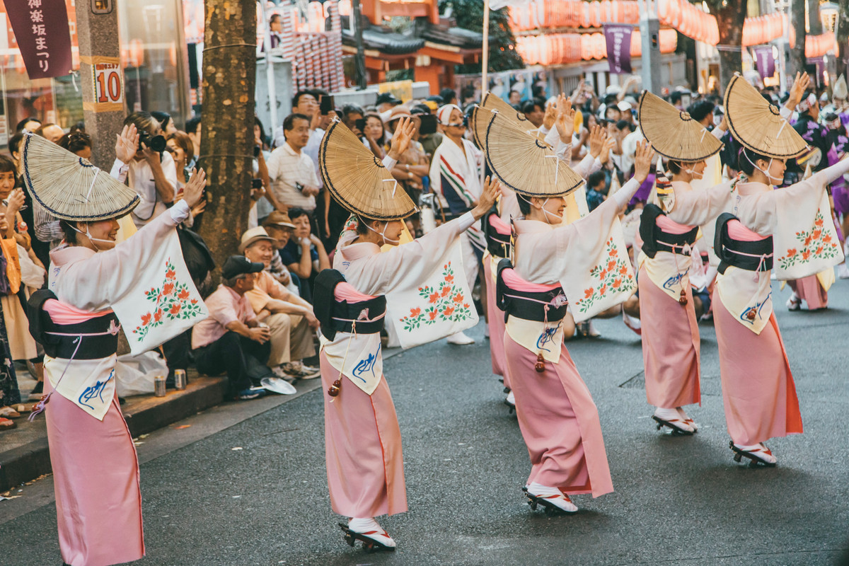 Traditional Japanese dance performance | Paperjam Club
