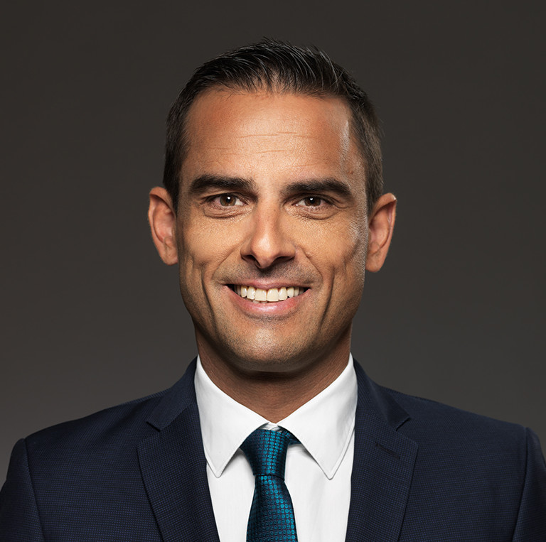 Max Hahn | Paperjam Bible | Paperjam Bible