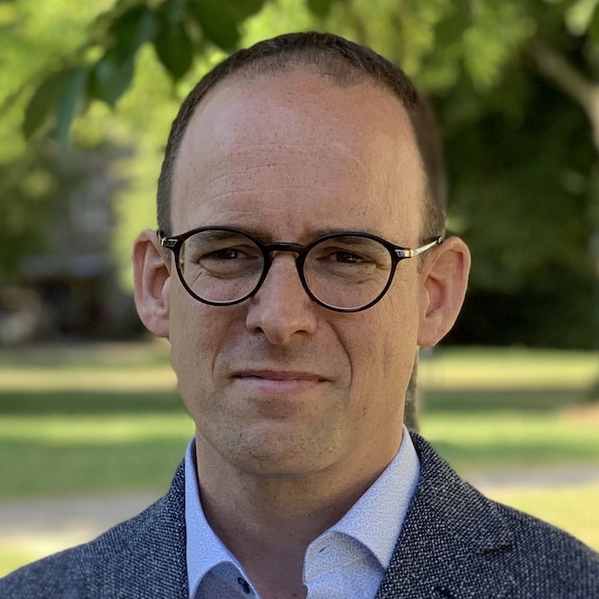 Dr Mark J. Ritzen | Paperjam Bible | Paperjam Bible