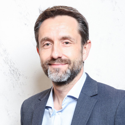 Bob Manet | Paperjam Bible | Paperjam Bible